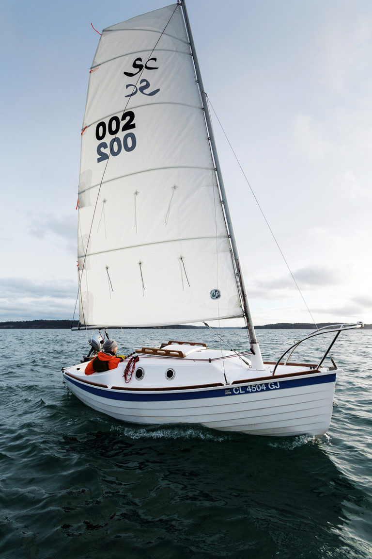 Trailer sailers - the best of the boat show - Waterborne WaterborneMag.com
